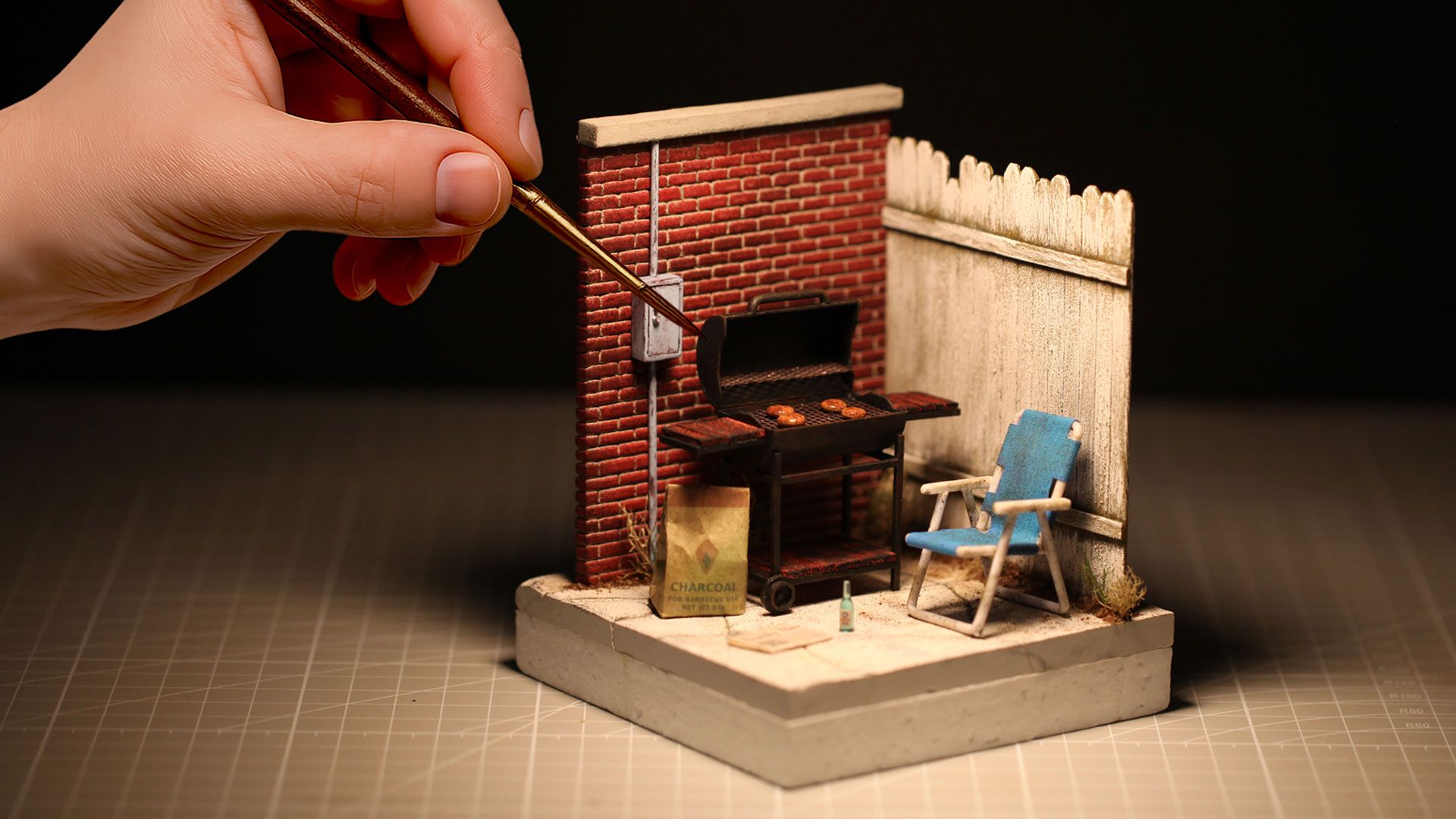 1/24微缩场景模型:后院烧烤角落 | 桌面模型制作全过程