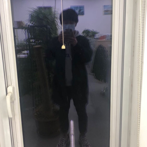 锅灬煎饼 