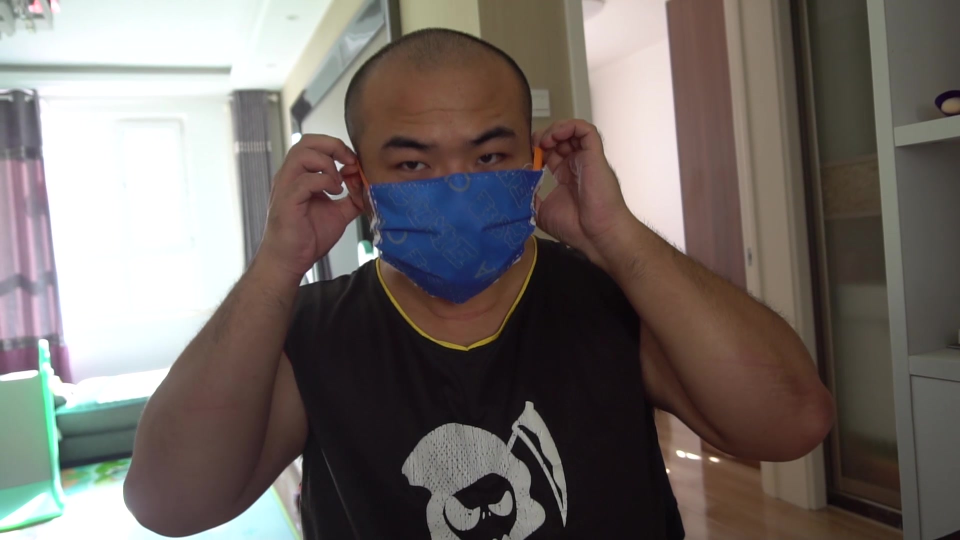...(比视频中购物袋更好的材料还有SMS材质的一次性床单,SMS过滤...