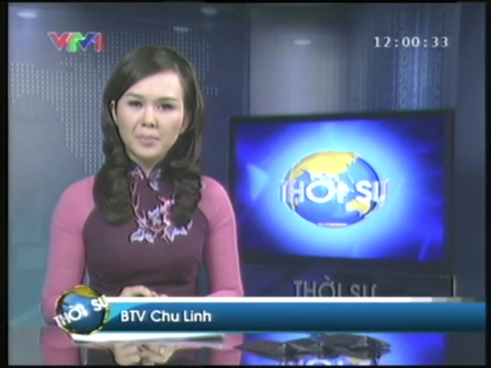 ...台新闻综合频道(VTV1)台标+12时《Thời sự》片头+新闻片段(2010?)