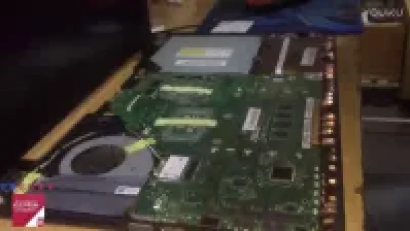 飞行堡垒FX50J拆机清灰视频