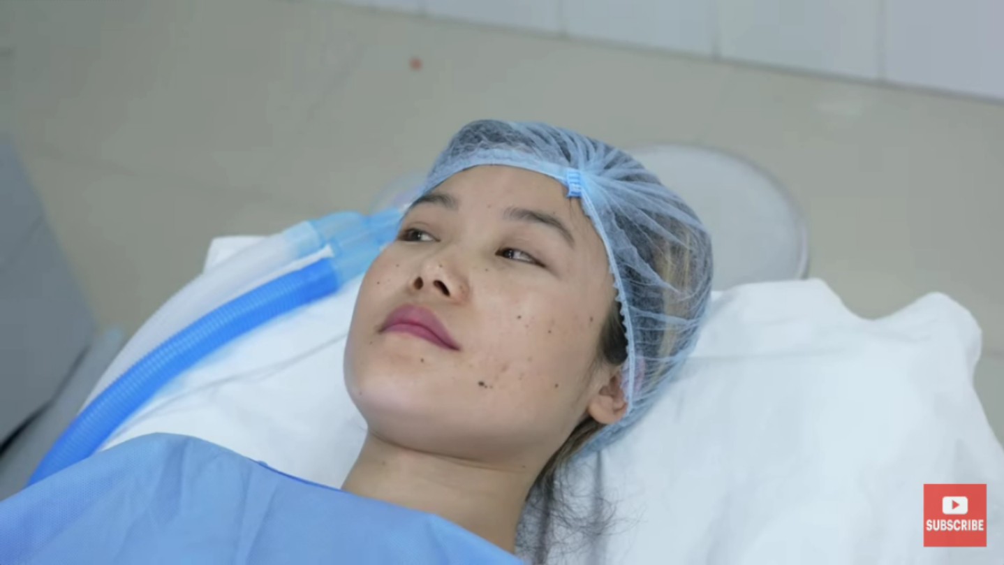 美女手术前麻醉过程