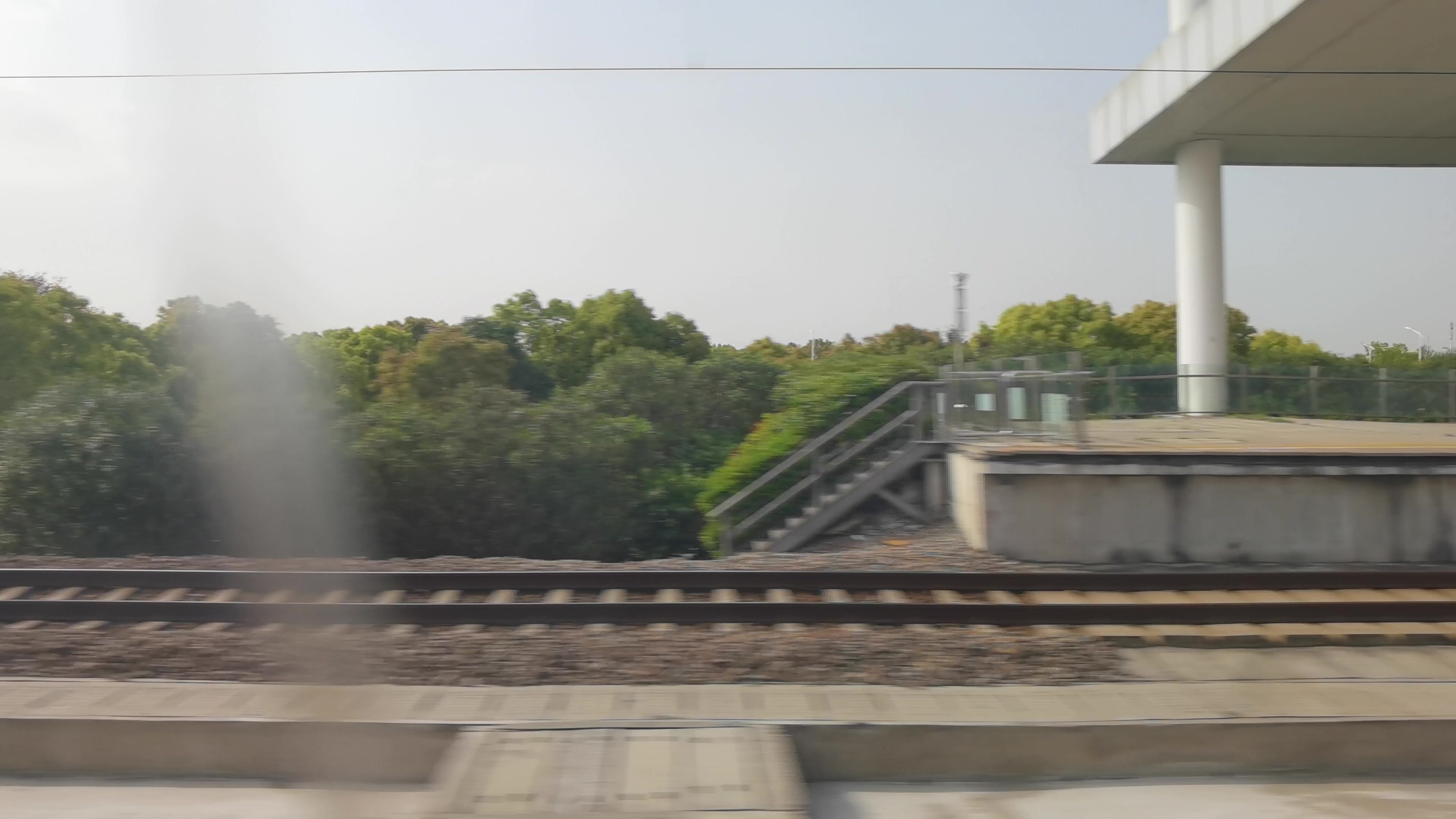 G1357次“飞过”的那些高铁站(上海虹桥→南昌西)