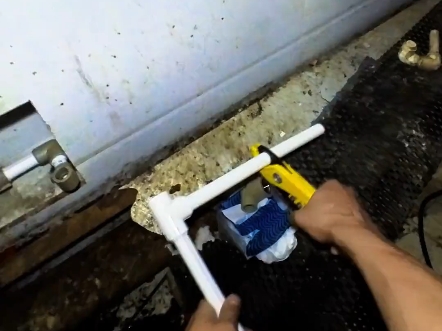 水管热熔技巧分享,在这个空间安装一个水表,还要安装一个阀门