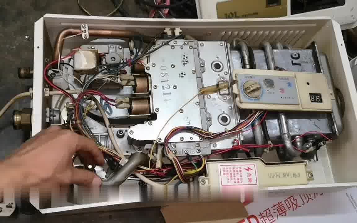 万和燃气热水器打不着火简单解决方法