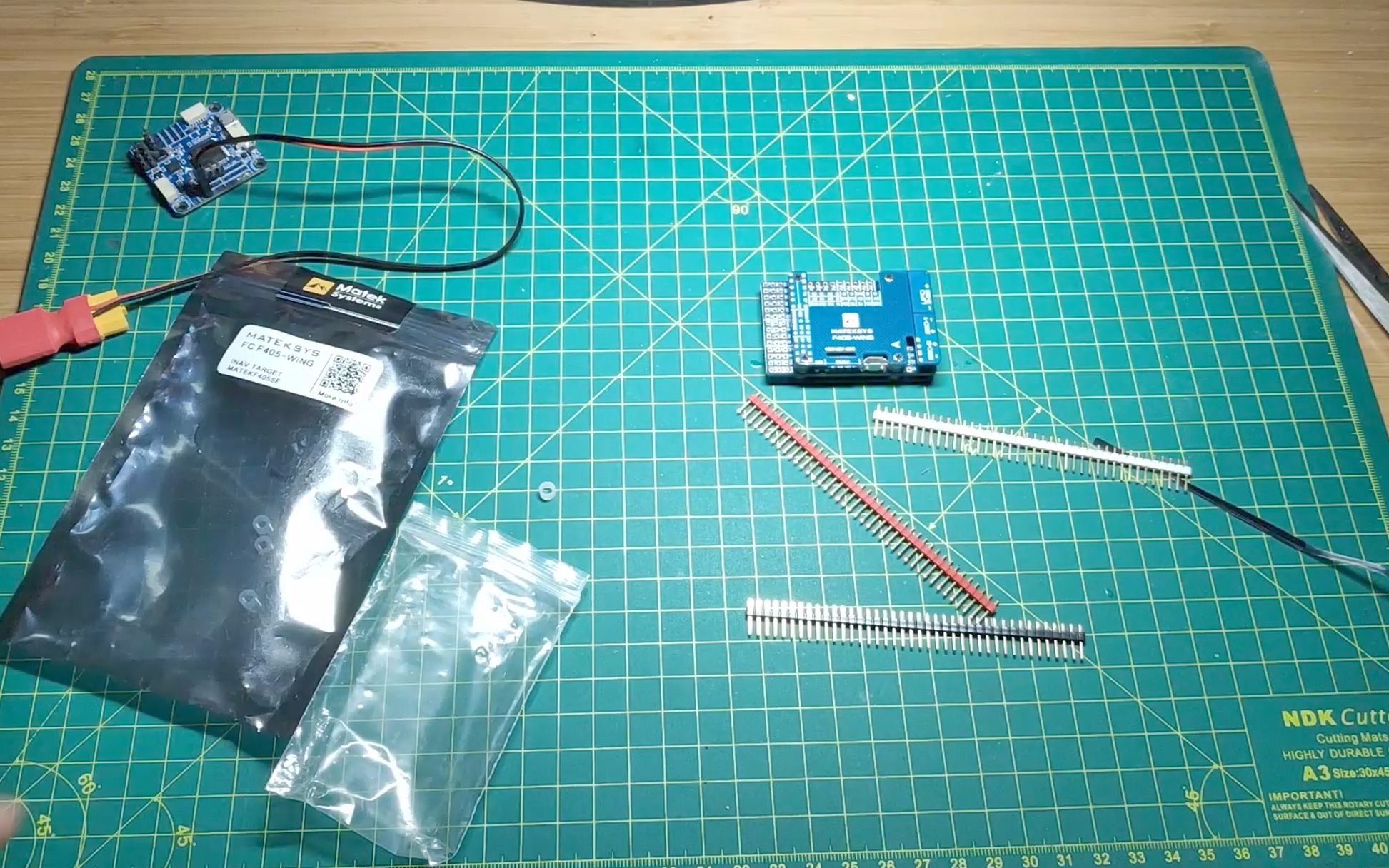 FPV第一视角驾驶航模(二十一)用于固定翼和INAV调参软件的飞控...