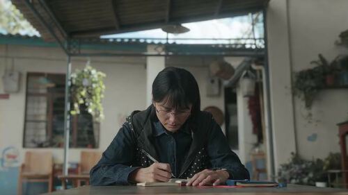 张桂梅的小本本写满心酸!山花烂漫时,她记录的竟是这些学生秘密
