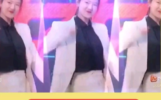 22岁孟羽童有多美?上台跳舞惊艳一众明星大咖