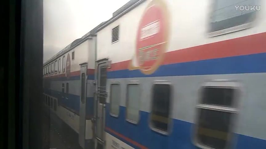 现场实拍:密云北站,2258次火车会K7711次火车!