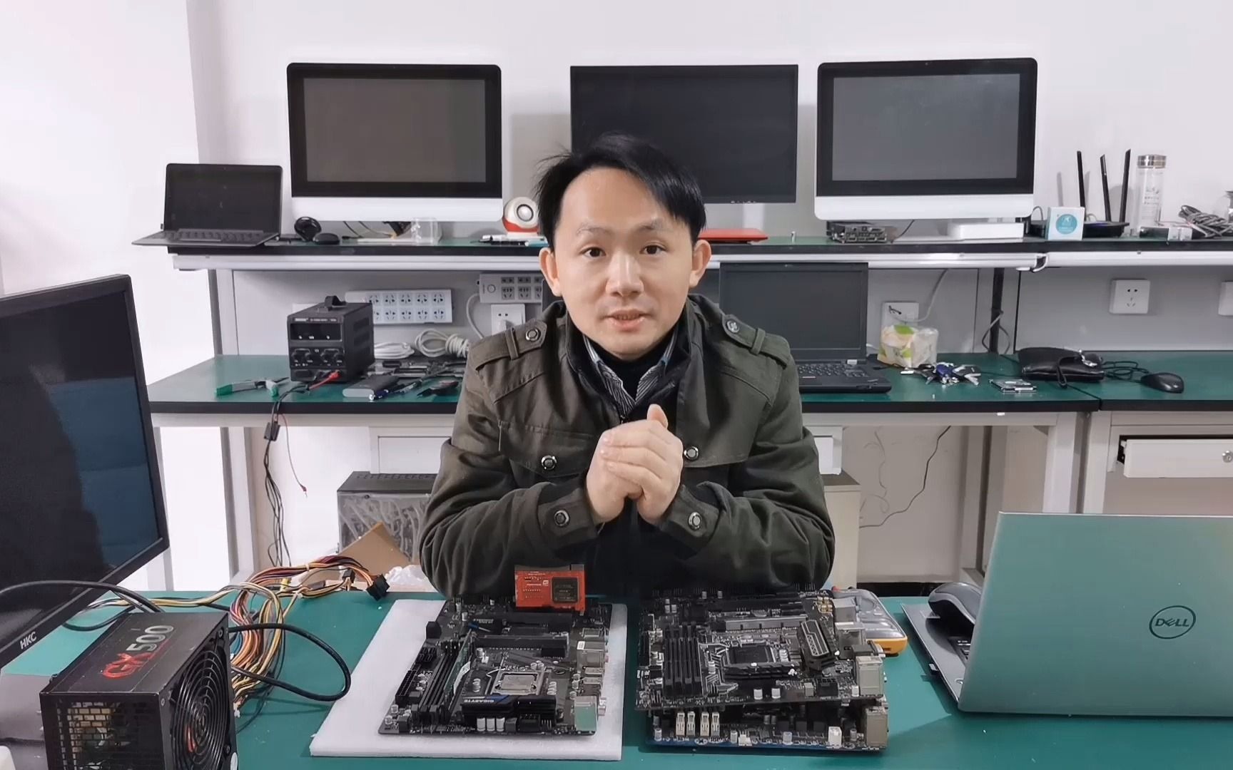 技嘉H170开机无显,检测卡跑5C循环不过内存,经检测内存电压问题