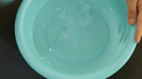 教你白醋洗脸的正确方法,坚持使用,皮肤会慢慢变的细嫩光滑