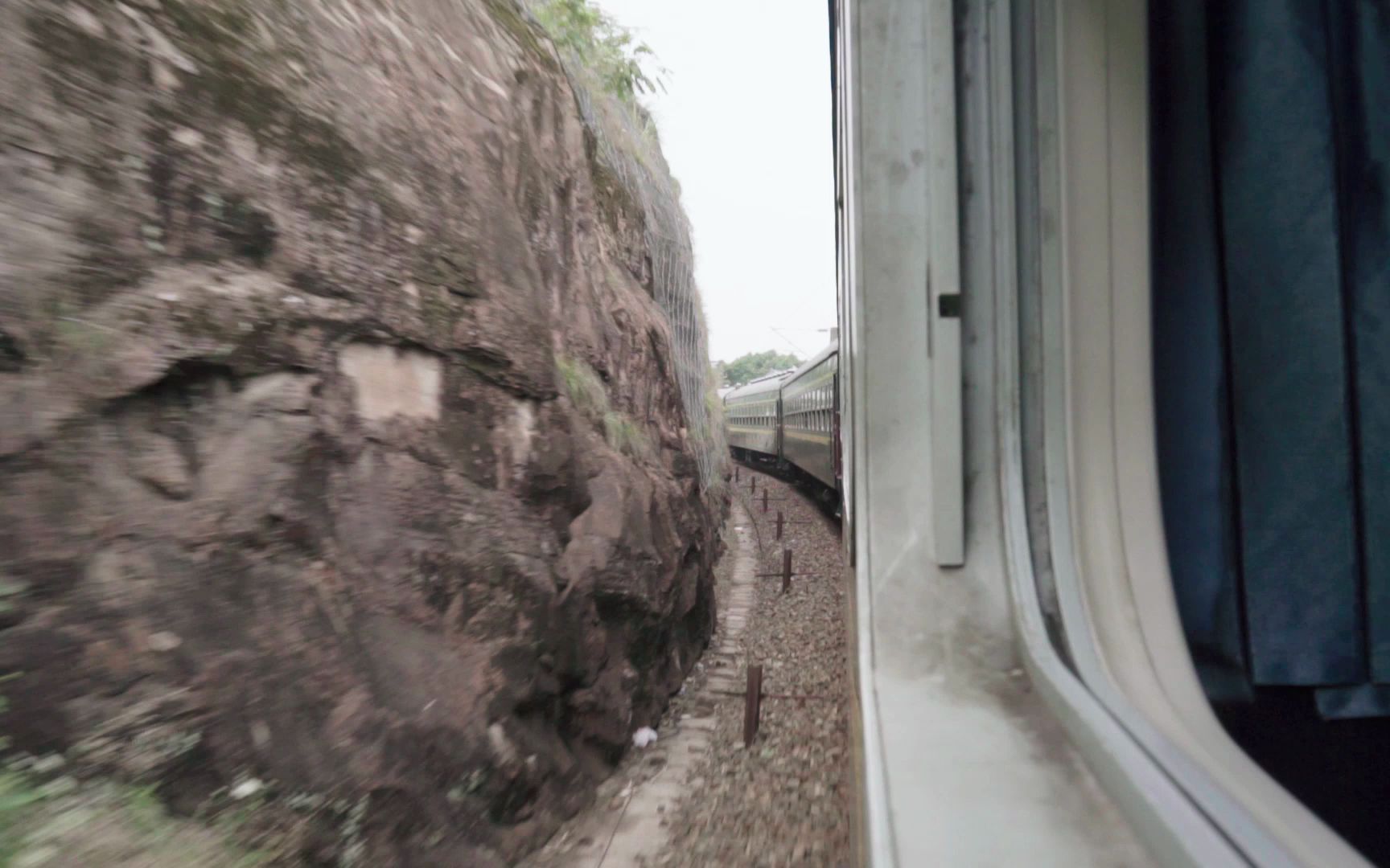 【火车】 5612次列车 —— 重庆-内江(中)