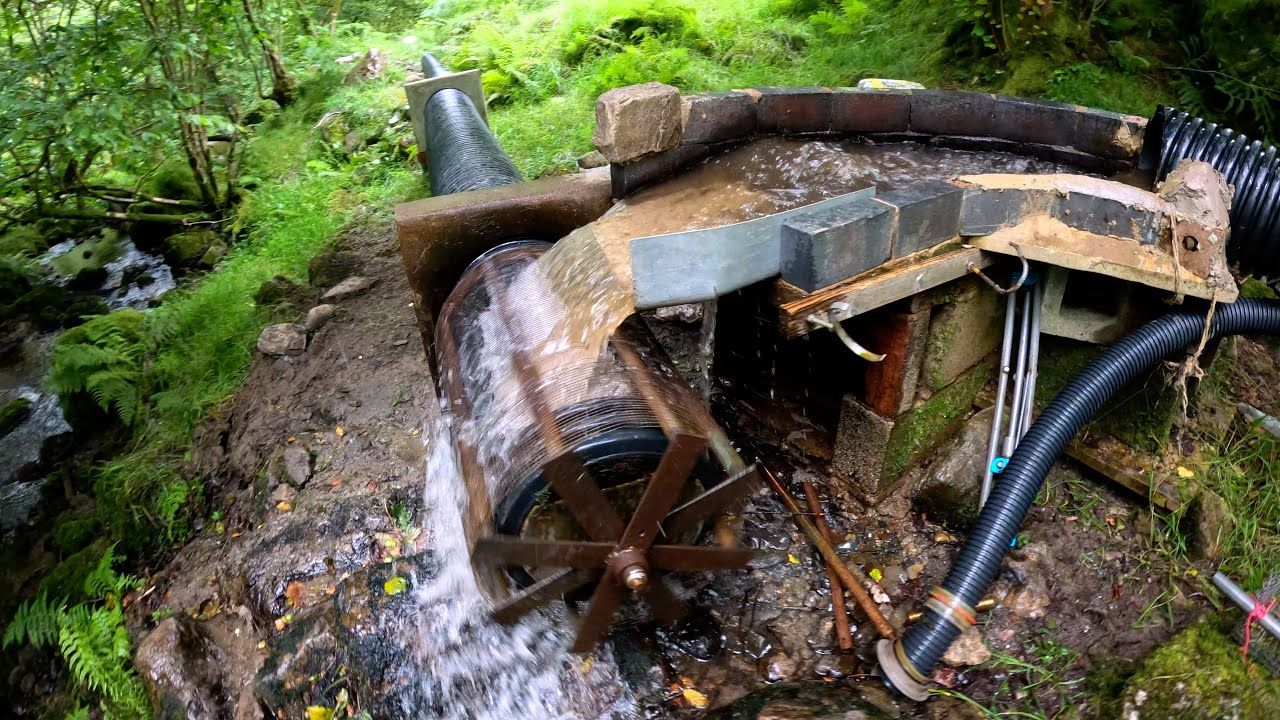 ...制造 2.5千瓦水力发电冲击式水轮机【Kris Harbour Natural Building】