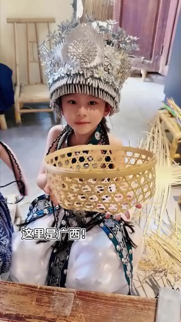广西壮族三月三DNA动了! #三月三 #广西三月三 #姐妹日常 #骗你生个...