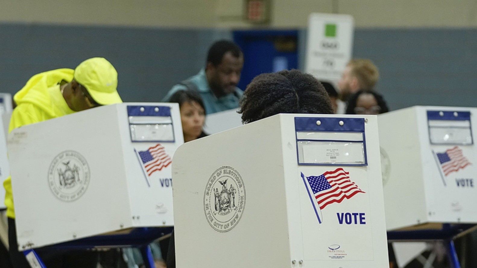 特朗普横扫7个摇摆州!美国总统大选最终选票结果出炉