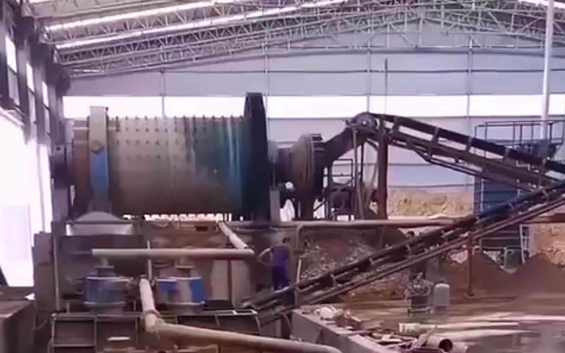 中鼎为客户配置的制砂洗砂线平稳运行中 棒磨机 制砂机 洗砂机