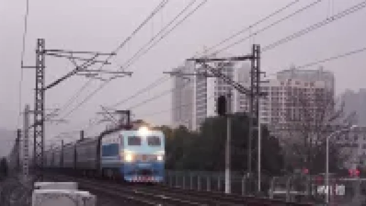 [火车]SS8+25G[K356]广州-重庆 京广开福区上行