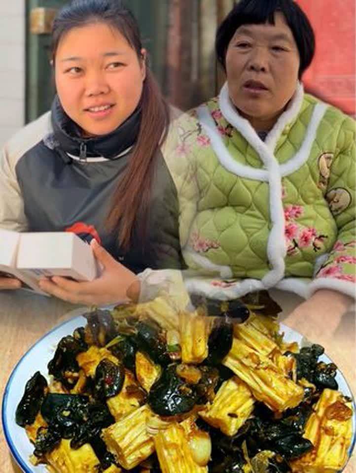 人生有得有失是常态 用平和的心态面对生活中的起起落落 才能更好地...