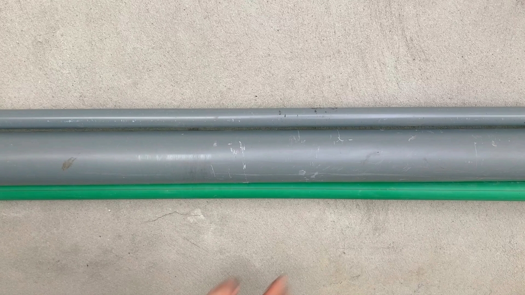 在PVC水管中间安装一个水龙头,老师傅熟练操作快速安装教程分享
