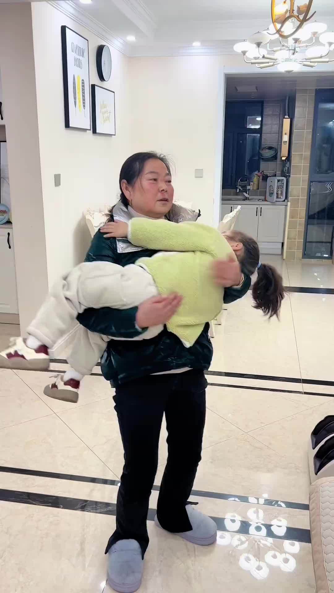 174. 这个老6⃣️说的话连个标点符号都不能信#爸爸带