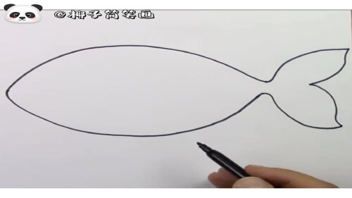 大鲤鱼卡通绘画教程:儿童简笔画示范与技巧详解