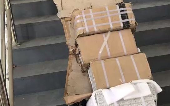 大理石搬运演示视频,纳德爬楼车教你如何重物上楼