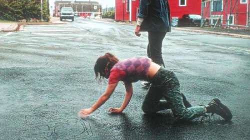 神笔在手画啥有啥!女孩画出会动的小狗惊呆所有人