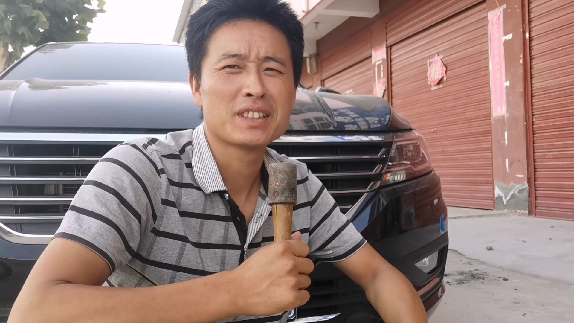 农民贷款买的朗逸Plus,被强制安装GPS定位器,自己把车拆了找GPS