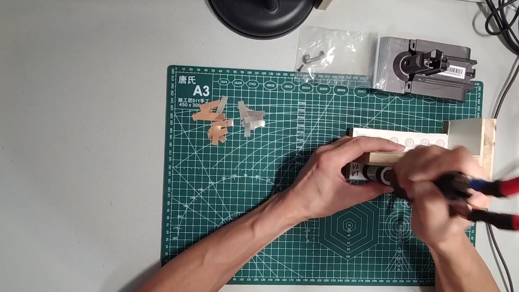 戴森吸尘器V6,电池换最强放电能力的索尼电芯