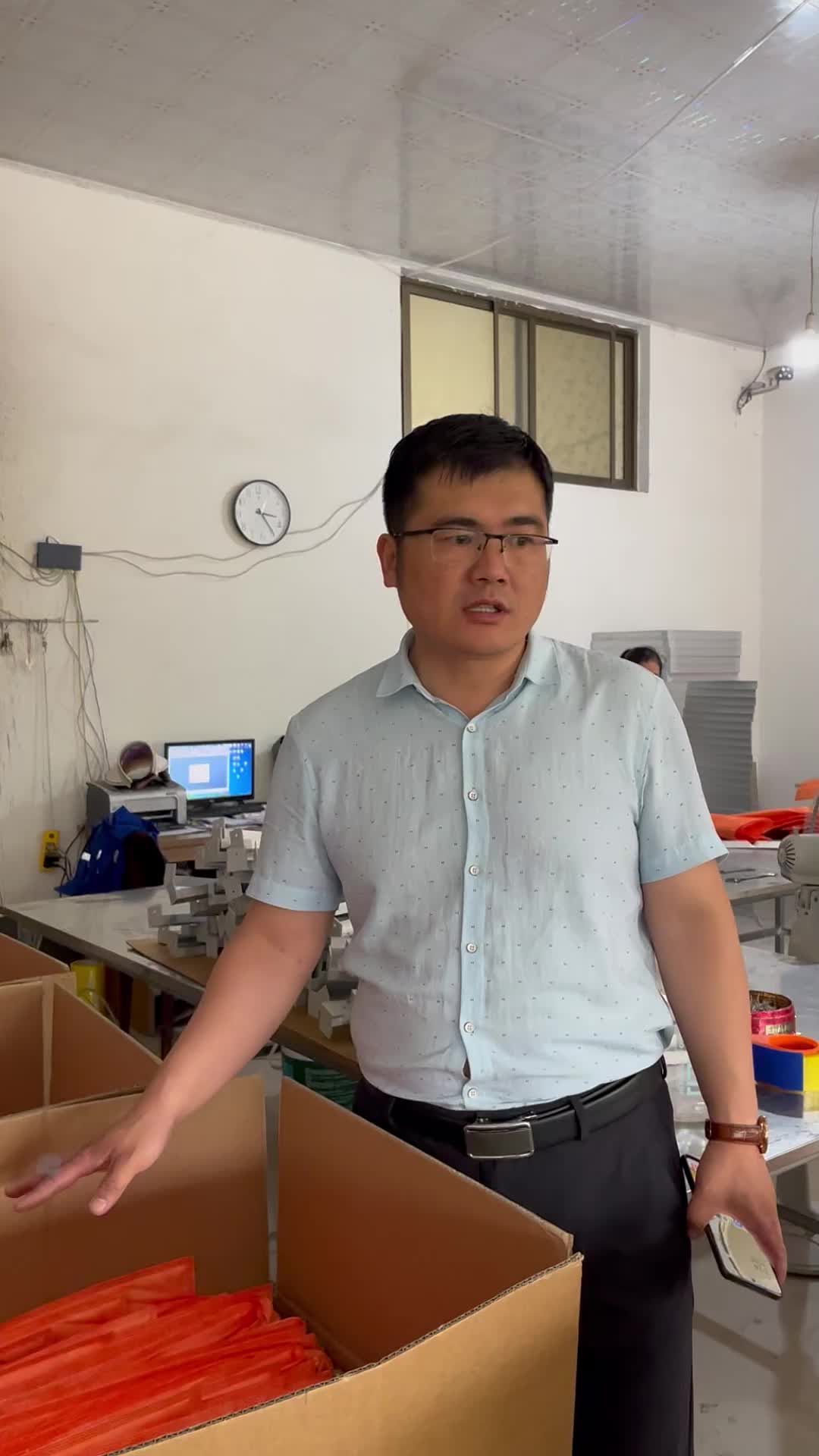 空调袋式空气过滤器工厂,专业生产加工初效空气过滤器;袋式空气过滤...