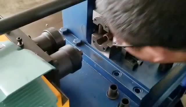 铁管翻边机 圆管缩管机 扩口机 涨管机