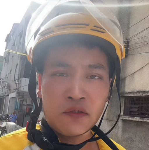 黄大但外卖小哥 