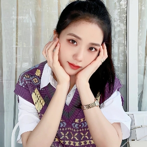 Messi-Jisoo 