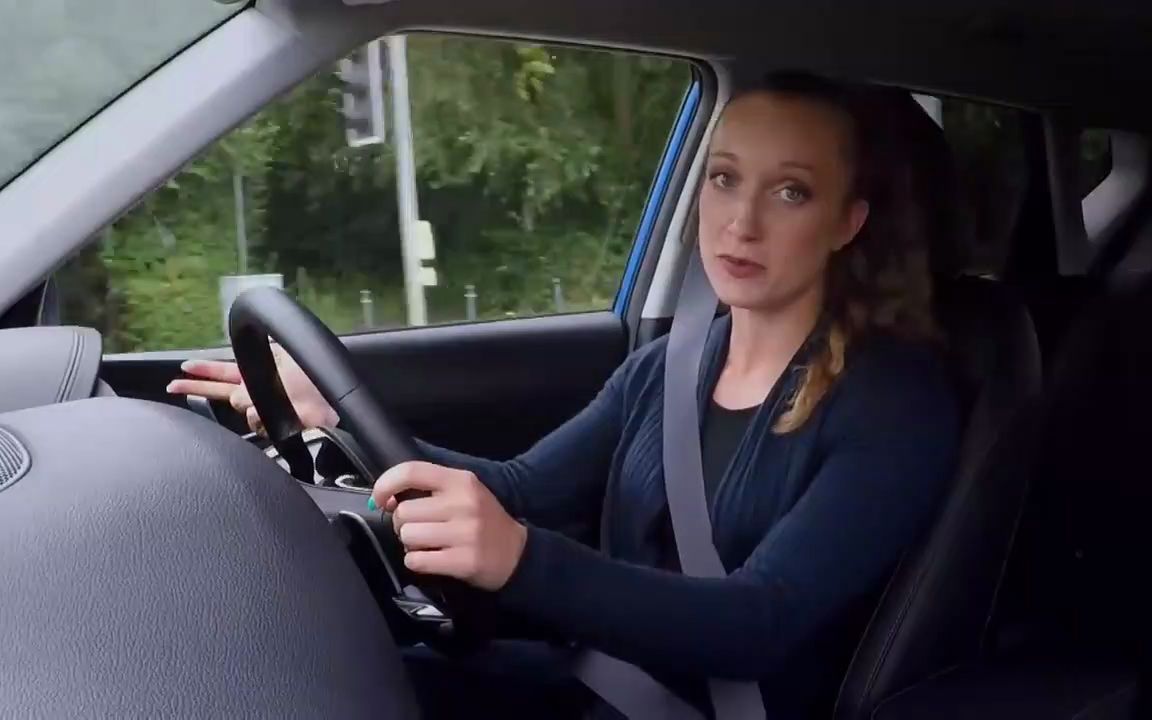 【汽车节目】安装家用高速电动汽车充电器有多容易!