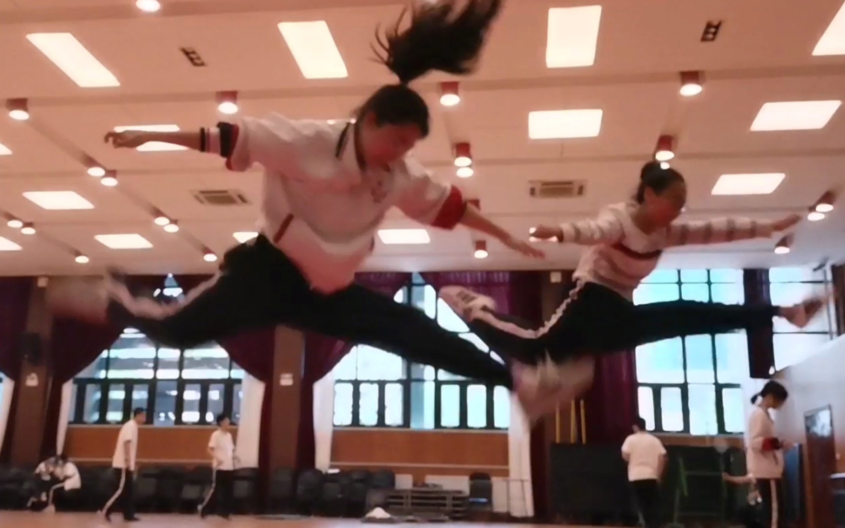 日常练习(七)跨栏跳练习