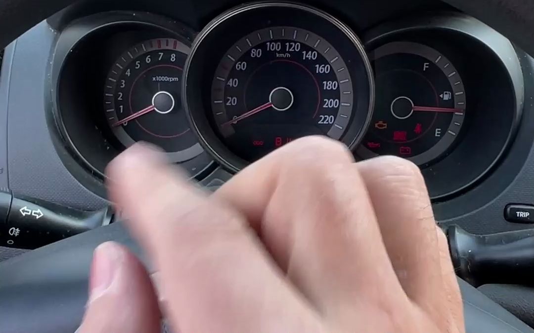 停完车之后突然打不着火了,怎么办?今天教你2招解决