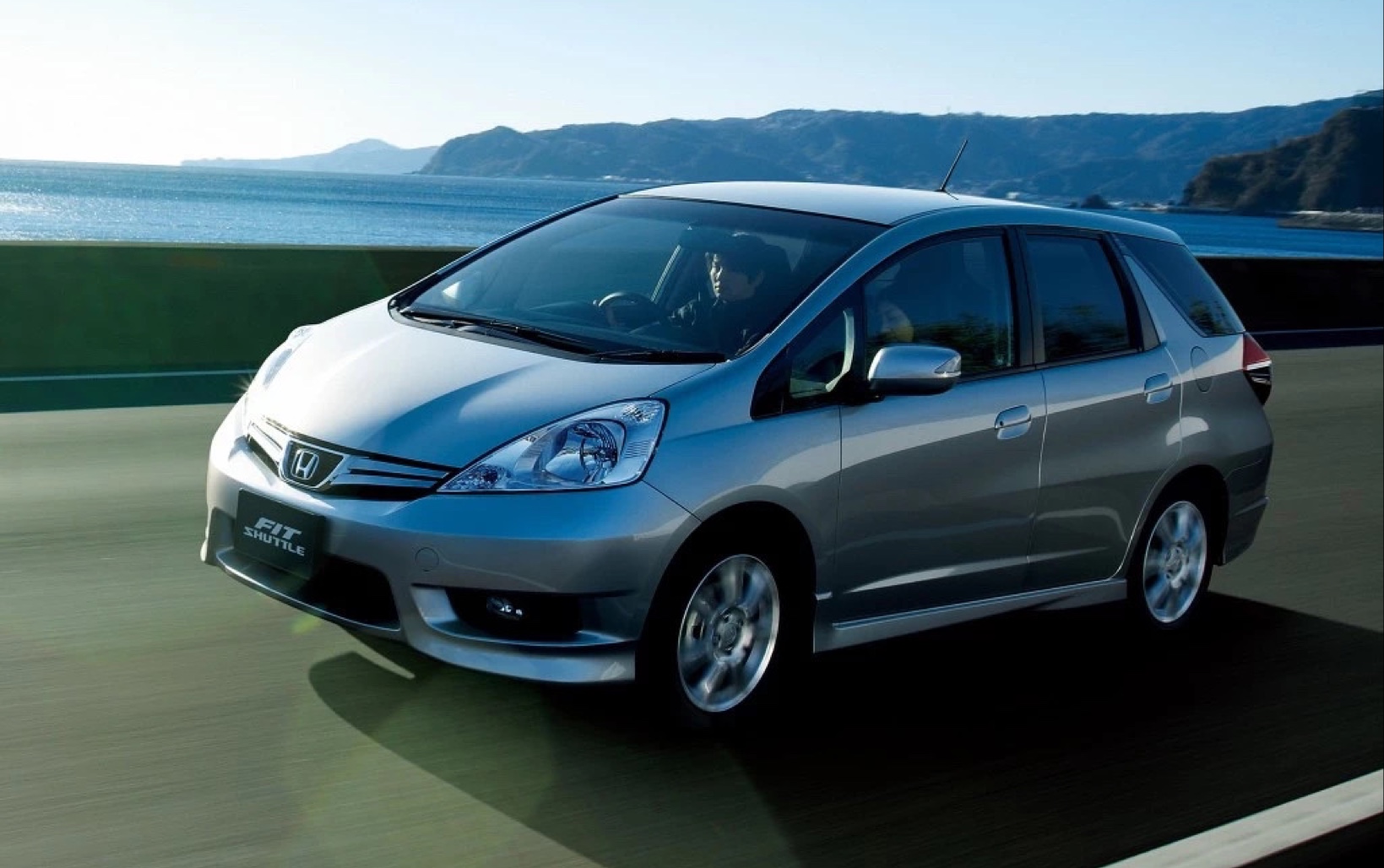 【本田】Honda Fit Shuttle GG7/8/GP2 Presentation Video(2011)