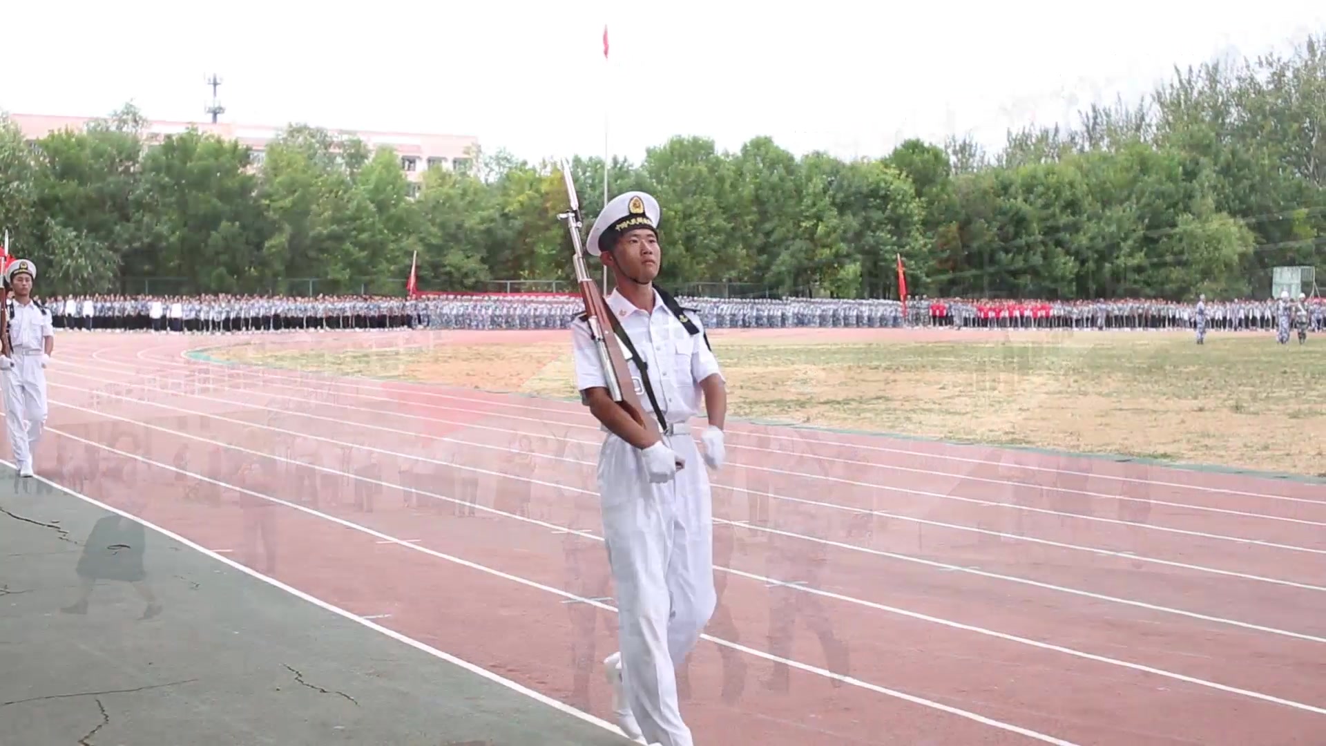 滨州职业学院军训汇演2019级