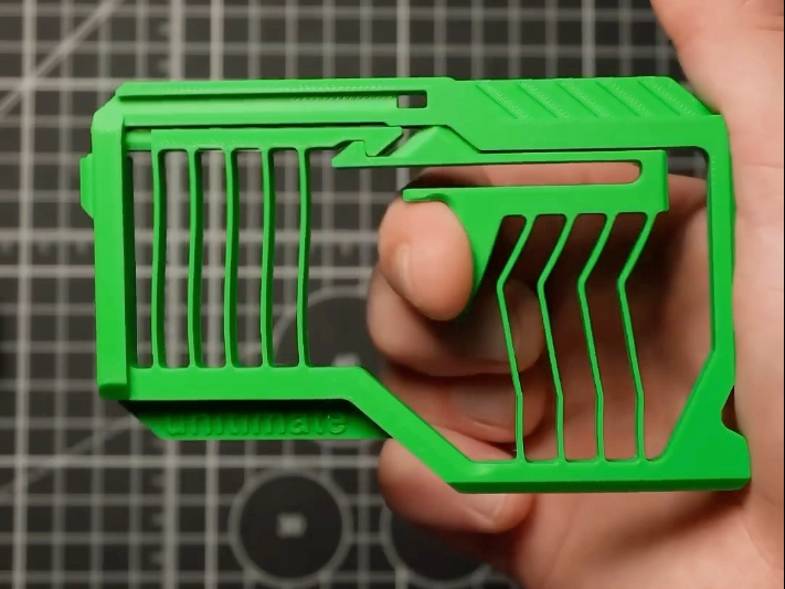 当你用3D打印机做一把小手枪,会是什么样子?