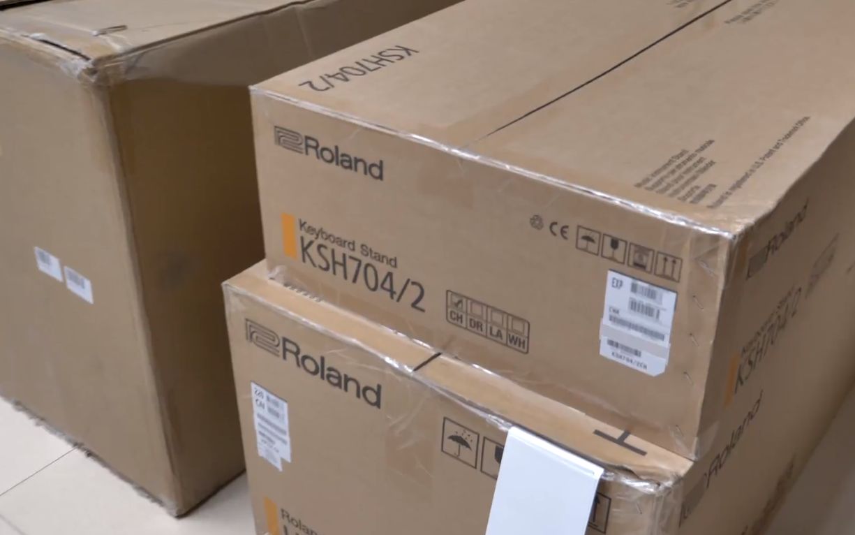 Roland罗兰HP702 704电钢琴安装视频教程