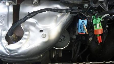 汽车显示氧传感器故障,换了新的为什么不管用?真正的原因在这里