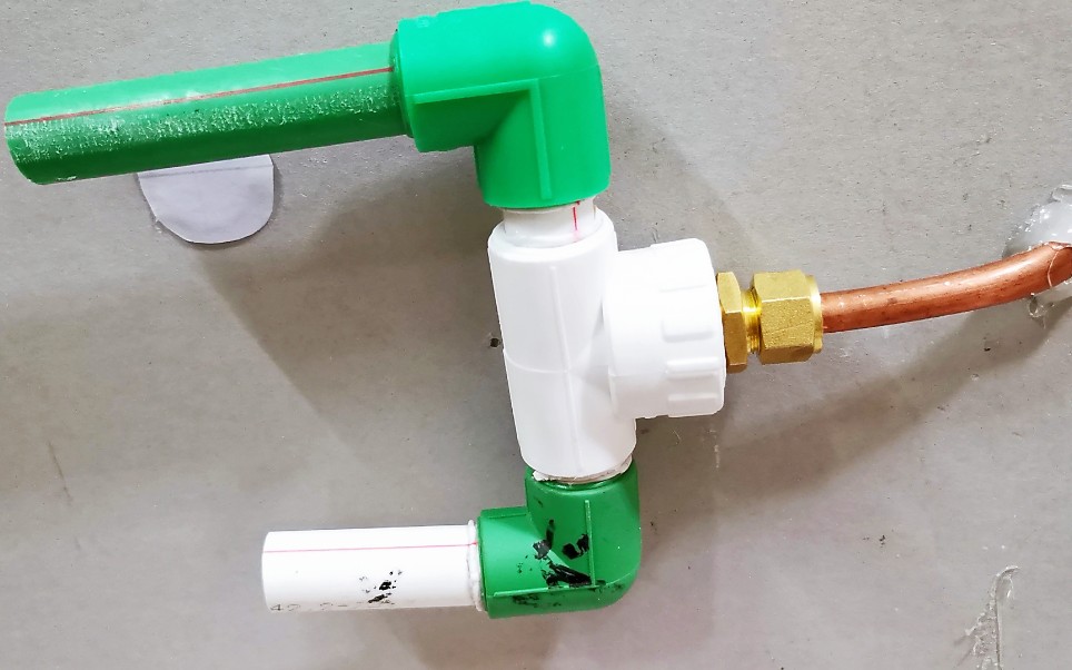 铜管没有螺纹,怎么接三通?教你做个U型弯头,一分为二接2根水管