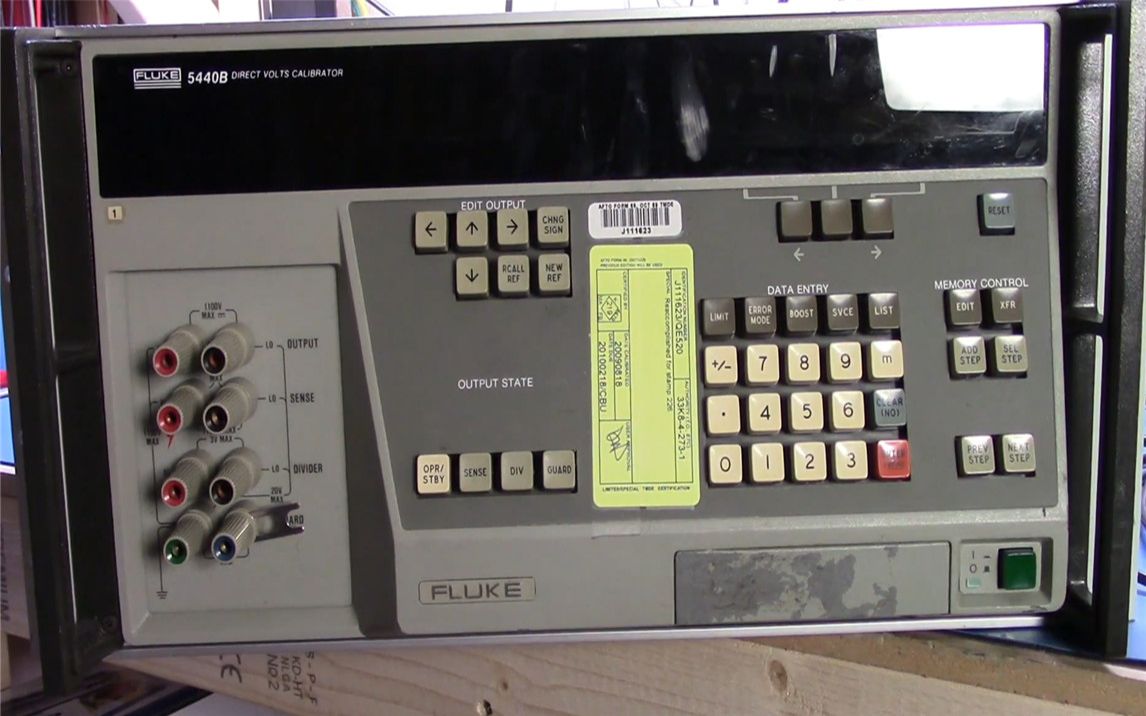 福禄克 Fluke 5440B DC校准器拆解(Youtube机翻视频 原视频在P4 P5 ...