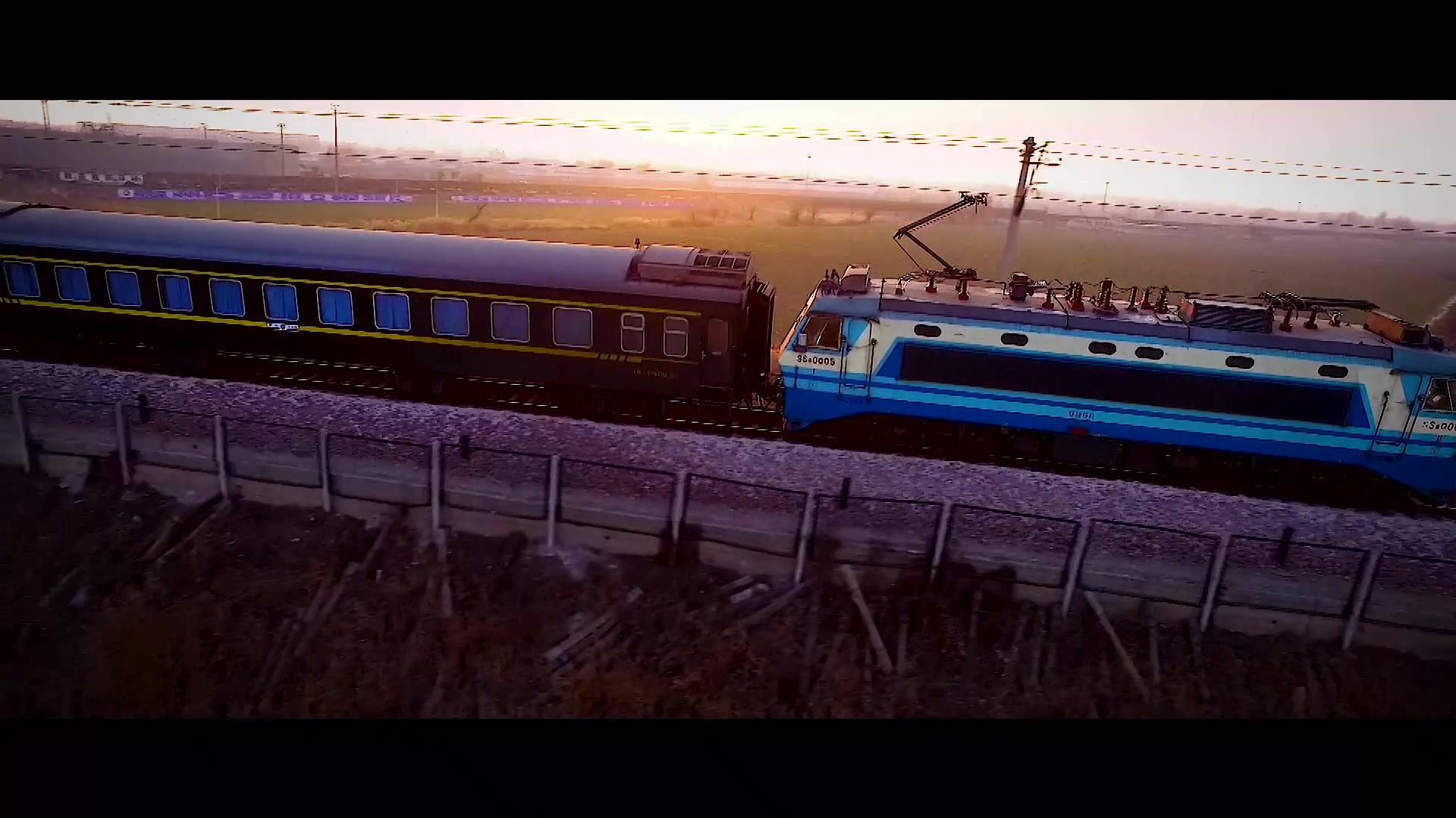 纪录电影《开往衡水的列车》预告片