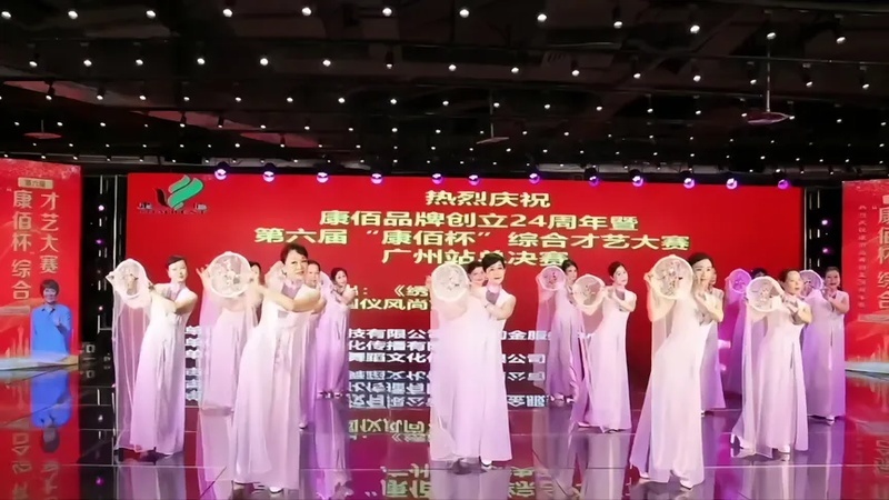 旗袍秀舞姿美轮美奂 旗袍秀一秀女子好温柔