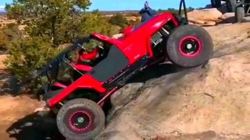 改装越野车上山,价值百万的悬挂设备,家用车连做梦都想拥有它!