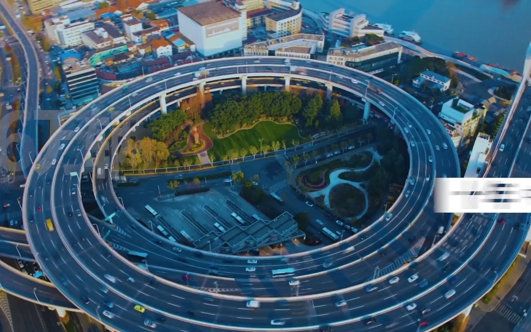 中国新能源十年繁荣发展,宇通是见证者,更是推动者!#宇通客车