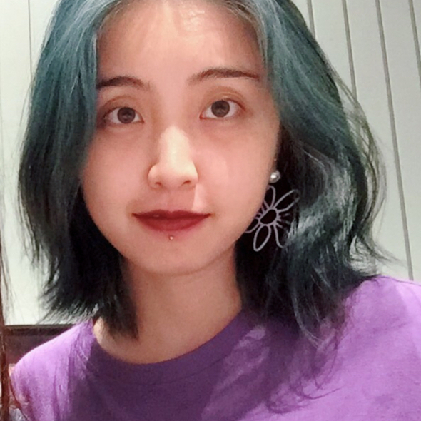 司嘉被撒尿牛丸烫了嘴 