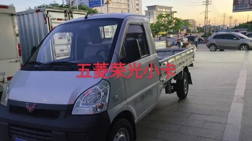 下班前拿下本地一手2018年上牌五菱小卡单排,1.5排量,原装空调