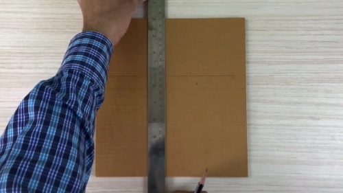 制作一个在树上的房子模型